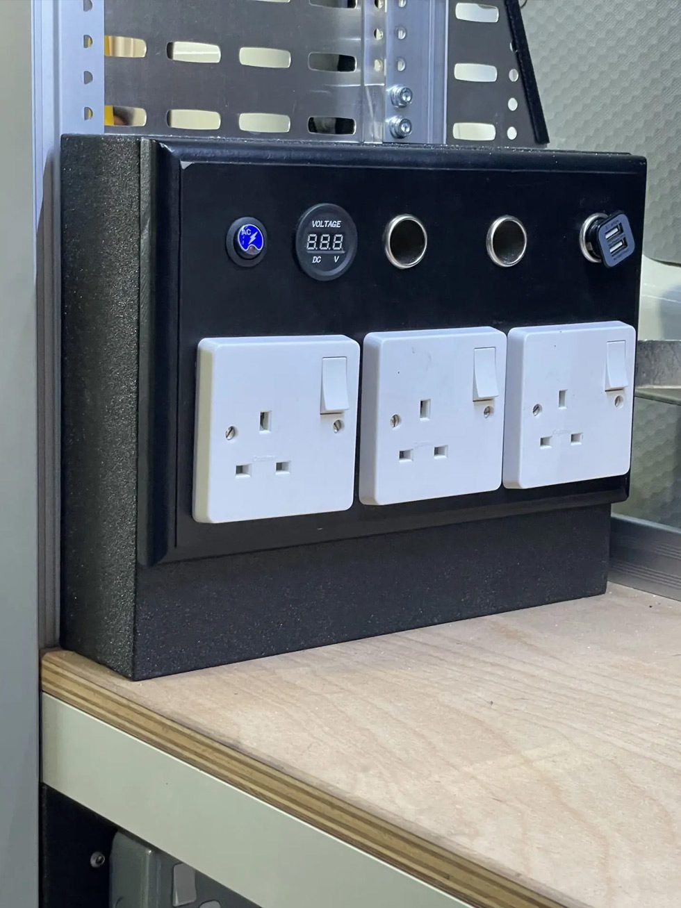 Fibre Splicing Van Conversion - SYNC VEHICLE SYSTEMS